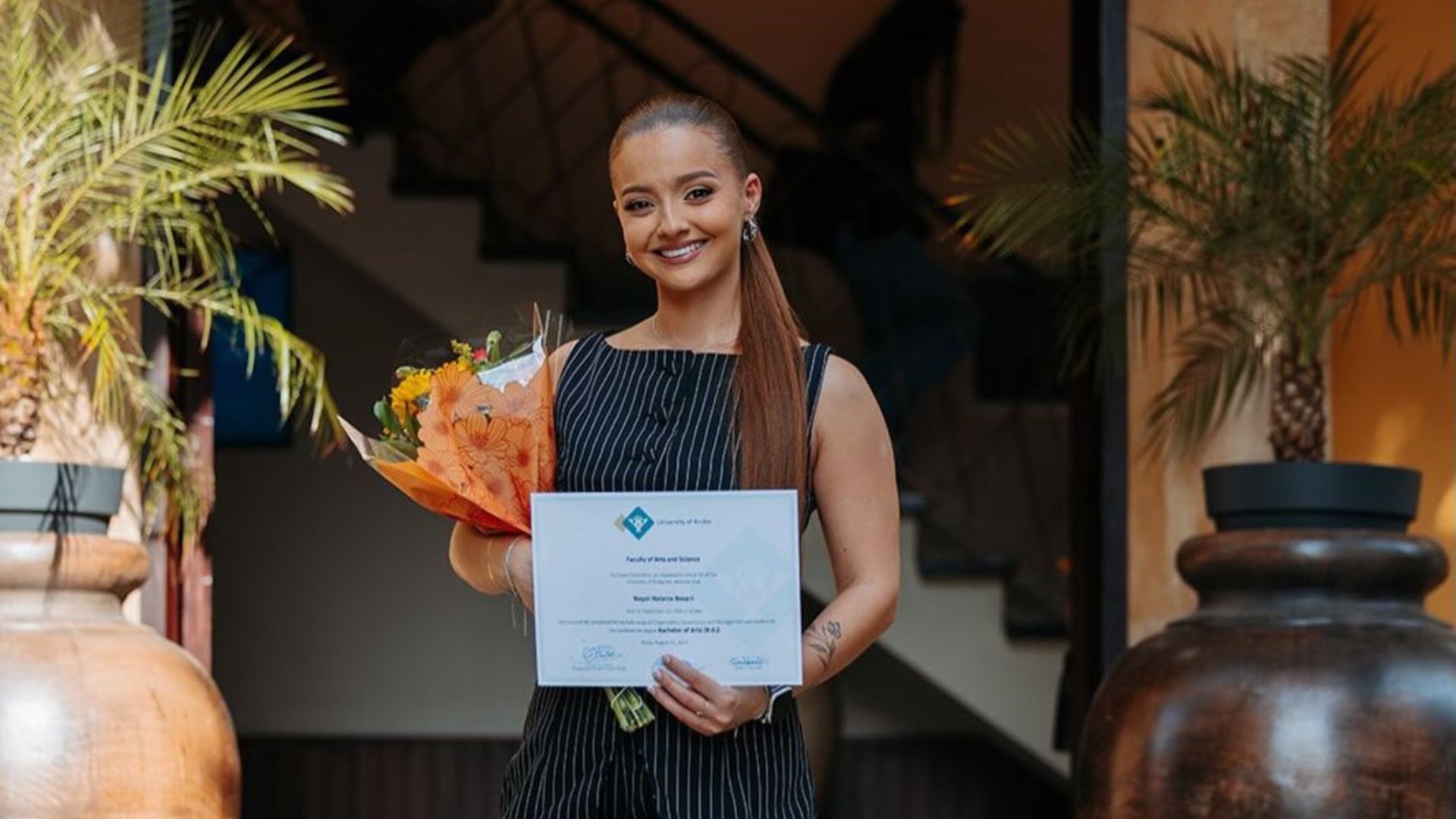 Nayeli Besaril a logra su diploma Bachelor of Arts den Organization ...