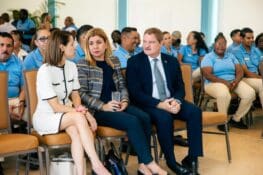 Parlamentario Jennifer Arends-Reyes: ATA ta columna clave den exito ...